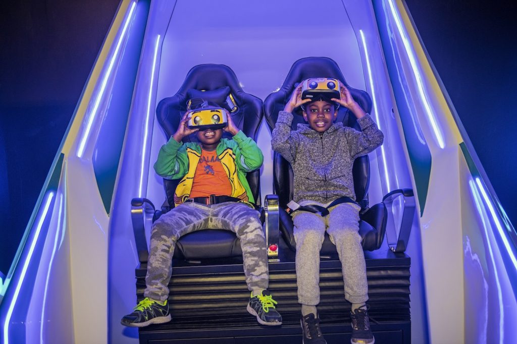 UK's first Lego VR experience opens in Manchester - InterPark
