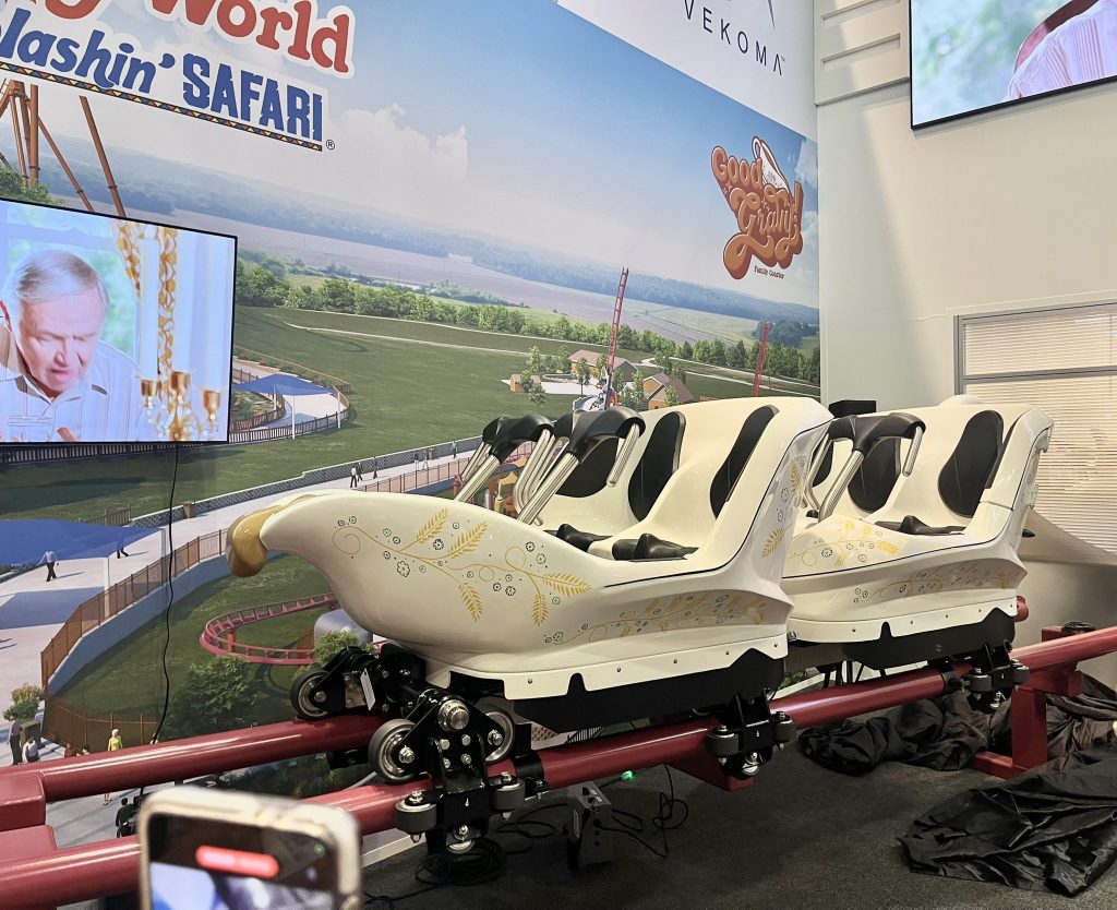 Holiday World and Vekoma unveil gravy boat train - InterPark